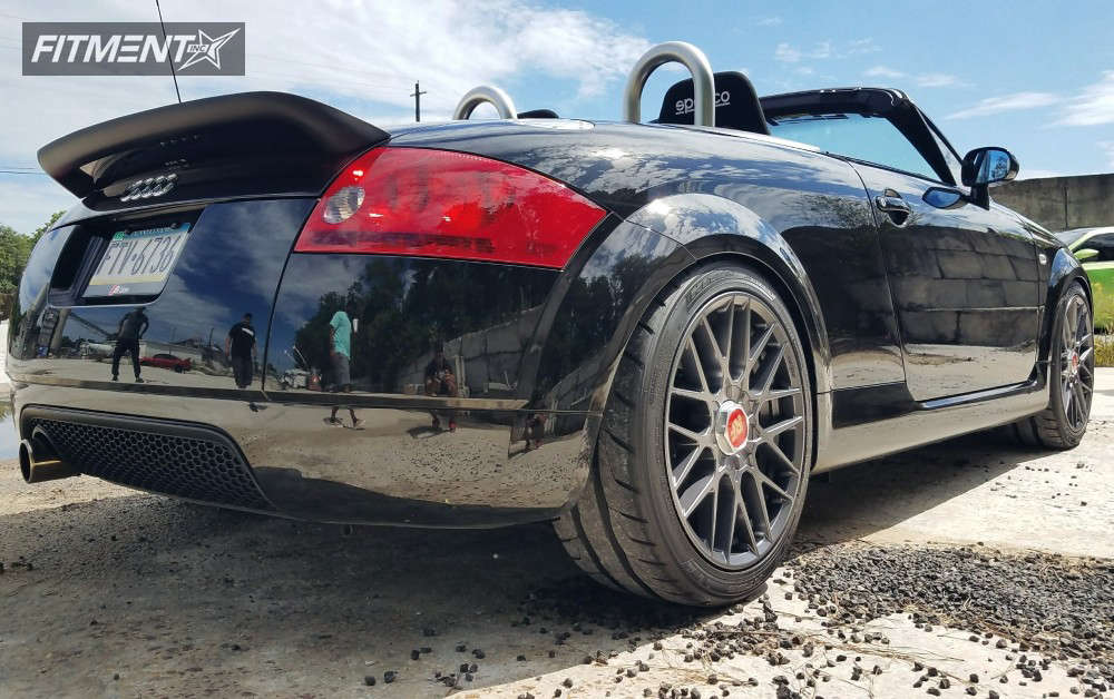 2001 Audi TT Quattro Base with 18x8.5 Rotiform Rse and Nitto 235x40 on ...