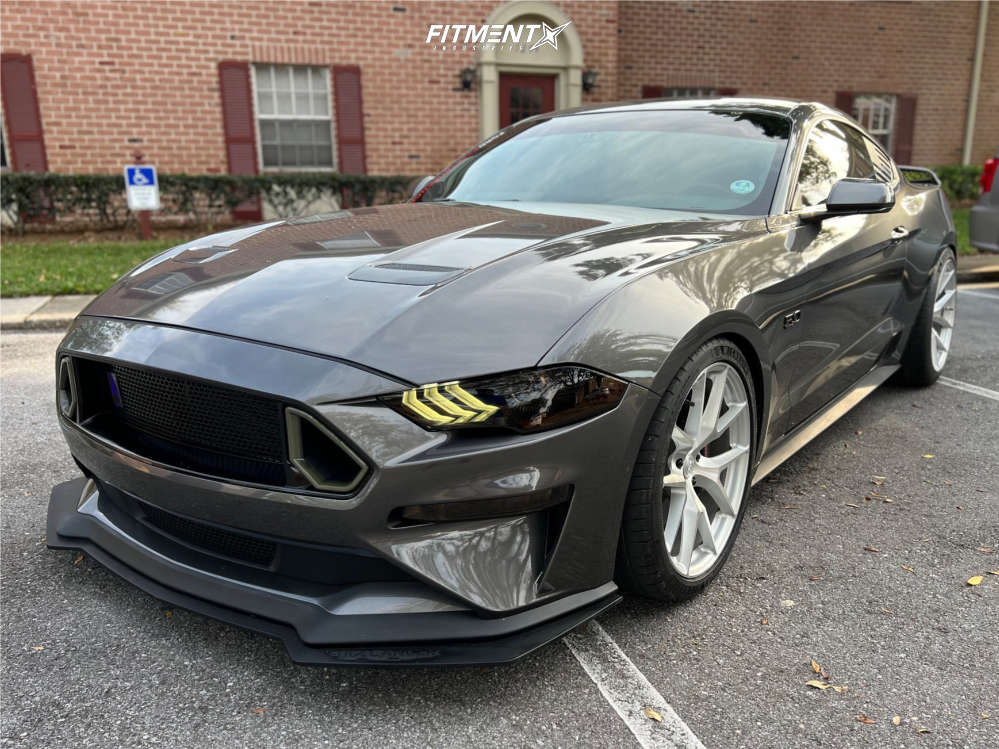 2018 Ford Mustang GT with 20x9 Aodhan Aff7 and Michelin 265x35 on ...