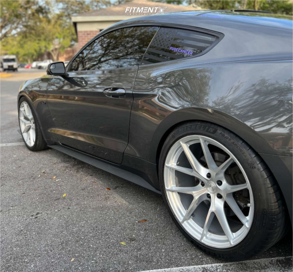 2018 Ford Mustang GT with 20x9 Aodhan Aff7 and Michelin 265x35 on ...