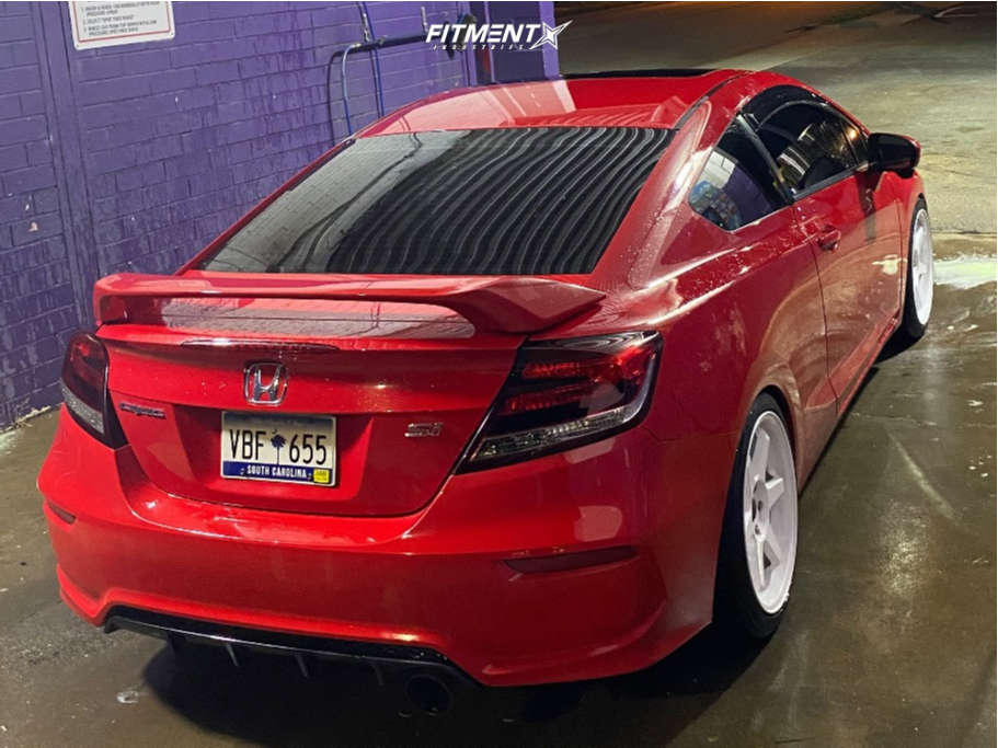 2015 Honda Civic Si with 18x8.5 Vors Tr37 and Continental 225x40 on ...