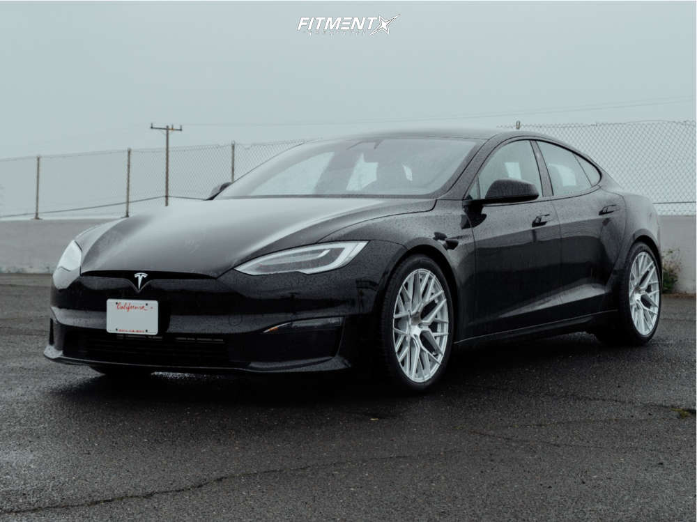 2022 Tesla S Base with 20x9 Aodhan Aff9 and Michelin 255x35 on Stock ...