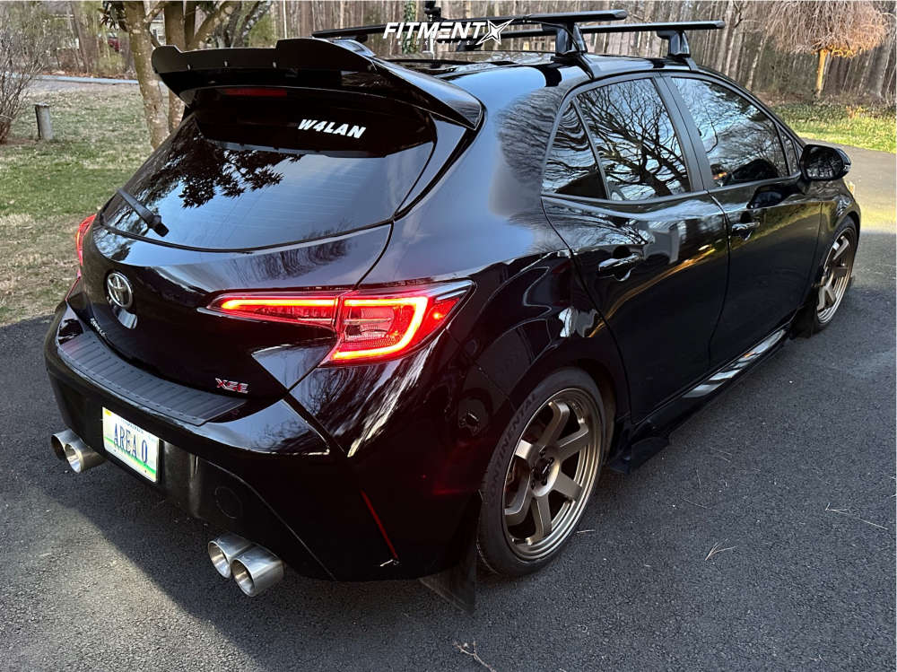 2019 Toyota Corolla XSE with 18x8.5 AVID1 Av6 and Continental 225x40 on ...