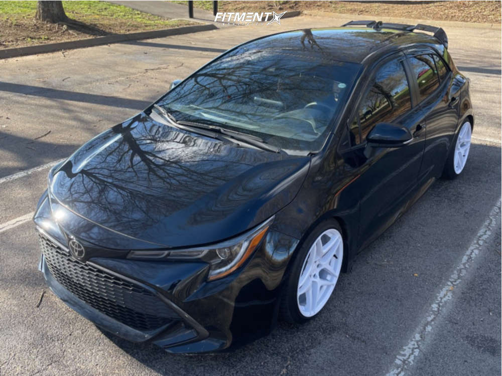 2020 Toyota Corolla SE with 18x9.5 Kansei Astro and Nitto 225x40 on ...