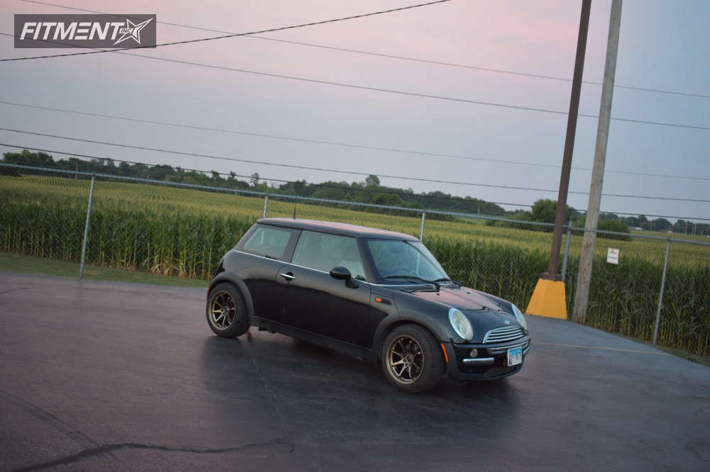2002 Mini Cooper S with 16x8.25 JNC Jnc006 and Cooper 195x55 on Stock ...