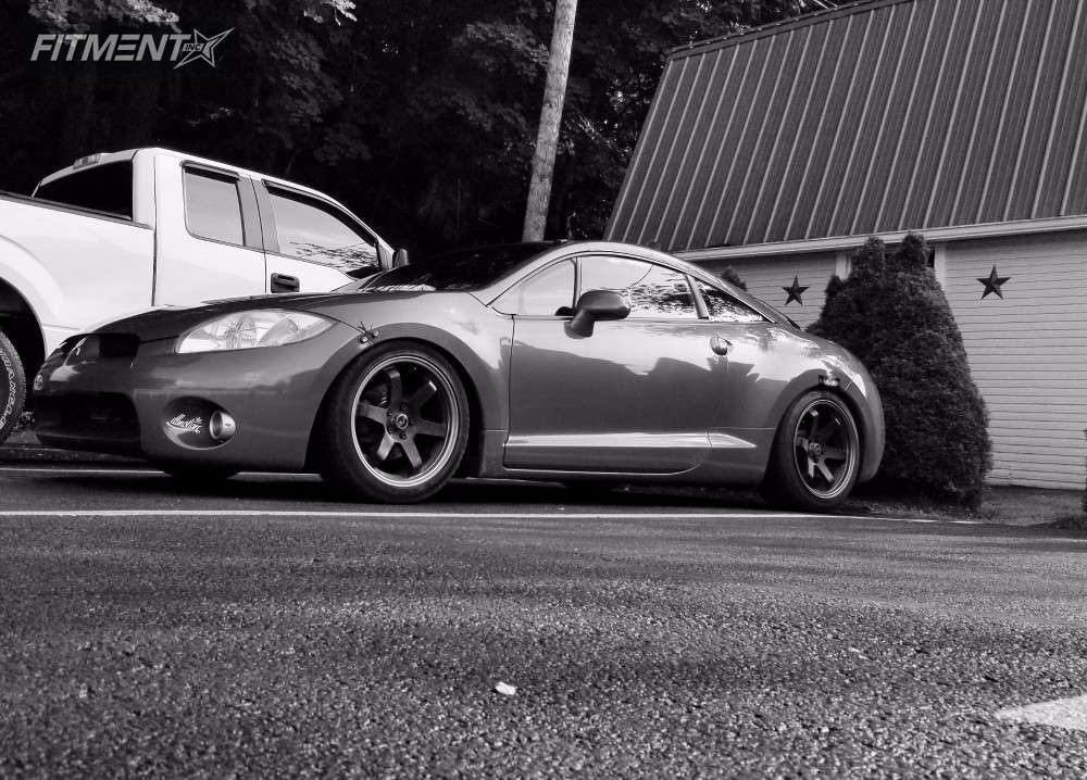 2008 Mitsubishi Eclipse GT with 18x8.5 JNC JNC014 and Goodyear 235x40 ...
