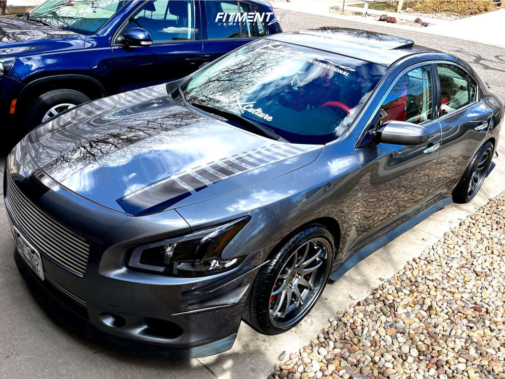 2014 Nissan Maxima S with 19x9.5 Aodhan Ds02 and Vercelli 275x30 on ...
