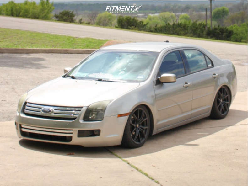 2008 Ford Fusion SE with 18x8 Drag Dr67 and Road Hugger 225x40 on ...