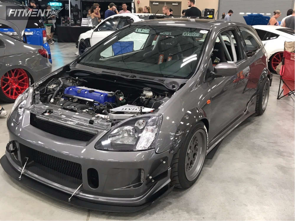 2002 Honda Civic Si with 16x9 Fifteen52 Formula Tr and Dunlop 225x45 on ...