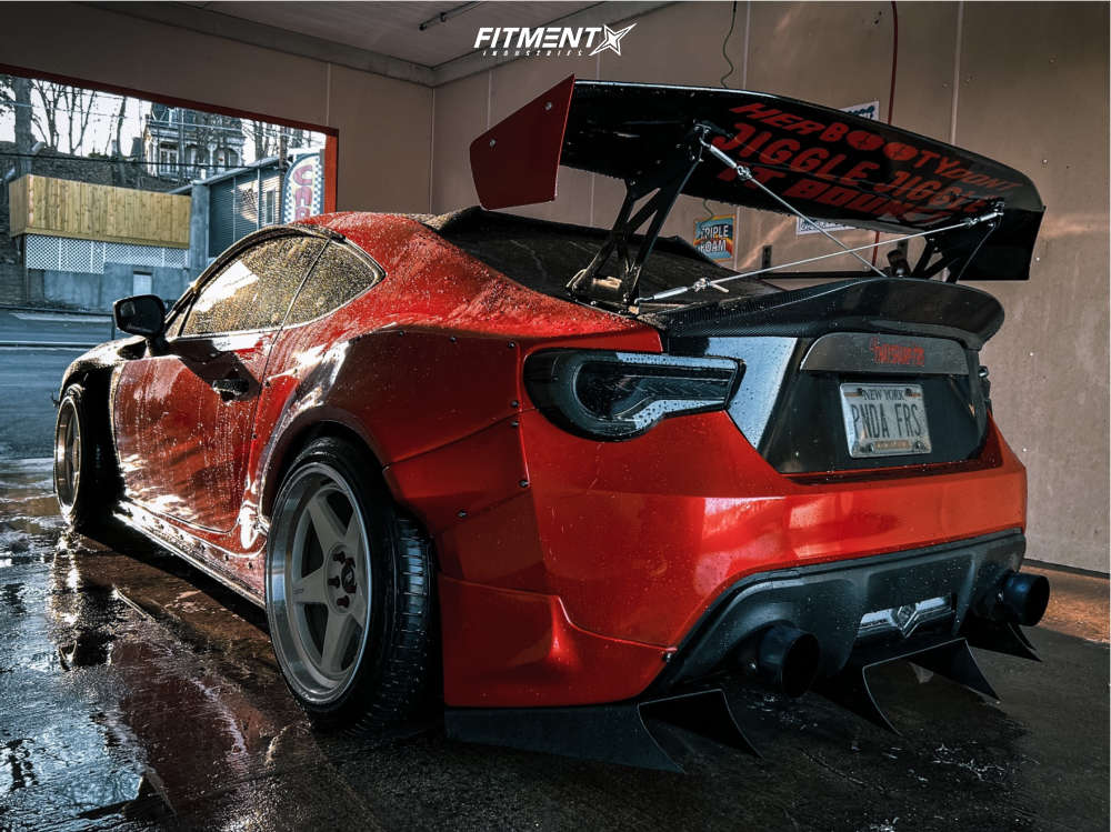 2013 Scion FR-S Base with 18x9.5 ESR Cr5 and Arroyo 235x40 on Coilovers ...