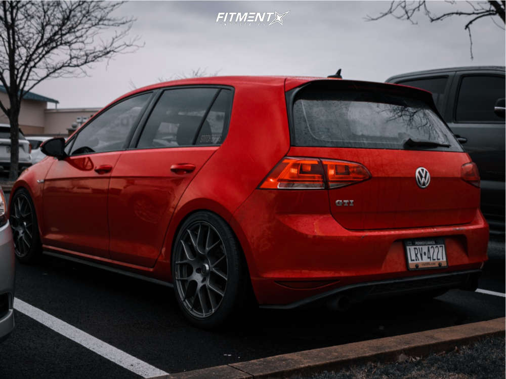 2015 Volkswagen GTI SE with 18x8 Enkei Raijin and Pirelli 225x40 on ...