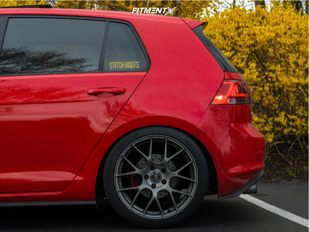 2015 Volkswagen GTI SE with 18x8 Enkei Raijin and Pirelli 225x40 on ...