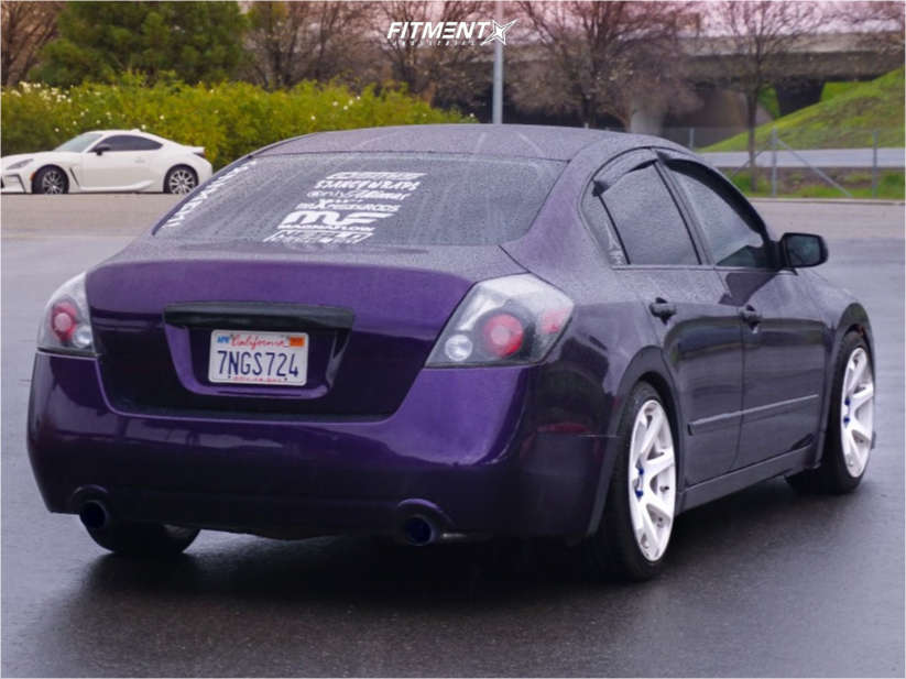 2012 Nissan Altima S with 18x9 Cosmis Racing Mr7 and Lionhart 215x35 on ...