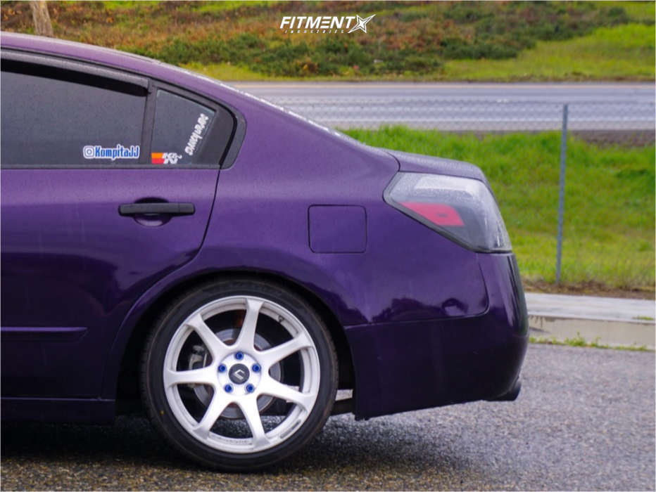 2012 Nissan Altima S with 18x9 Cosmis Racing Mr7 and Lionhart 215x35 on ...