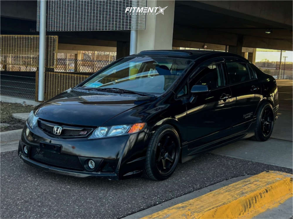2008 Honda Civic Si with 17x9 Varrstoen Es2 and Nitto 225x45 on ...