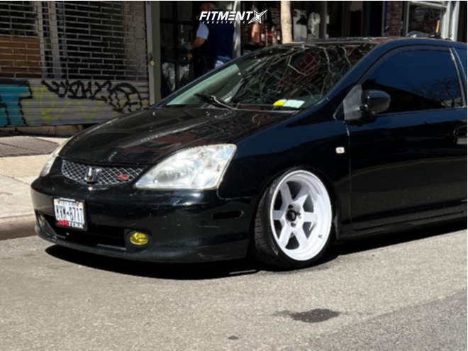 2002 Honda Civic Si with 17x9 MST Time Attack and Land Golden 205x40 on ...