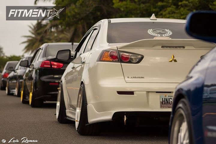 2009 Mitsubishi Lancer Evolution GSR with 18x10.5 Varrstoen Es7 and ...
