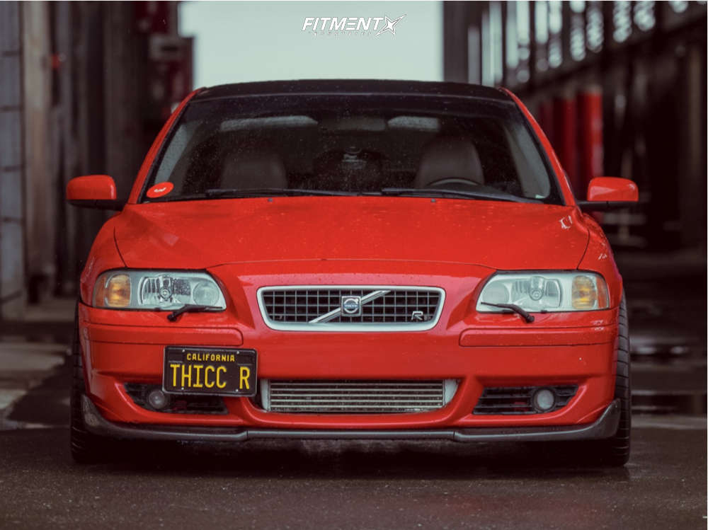 2006 Volvo S60 R with 18x9 Volk TE37SL and Michelin 265x35 on Coilovers ...