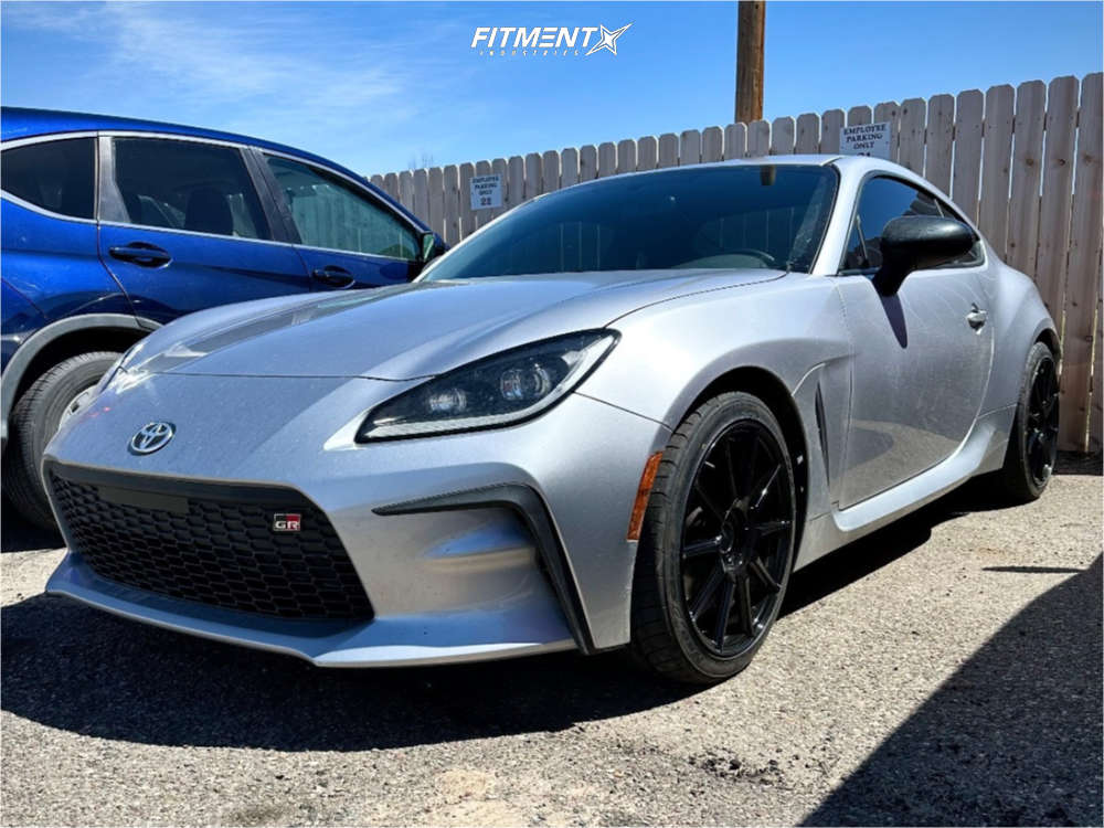 2022 Toyota GR86 Base with 18x8.5 Enkei Ts10 and Nitto 235x40 on Stock Suspension | 2628251 ...