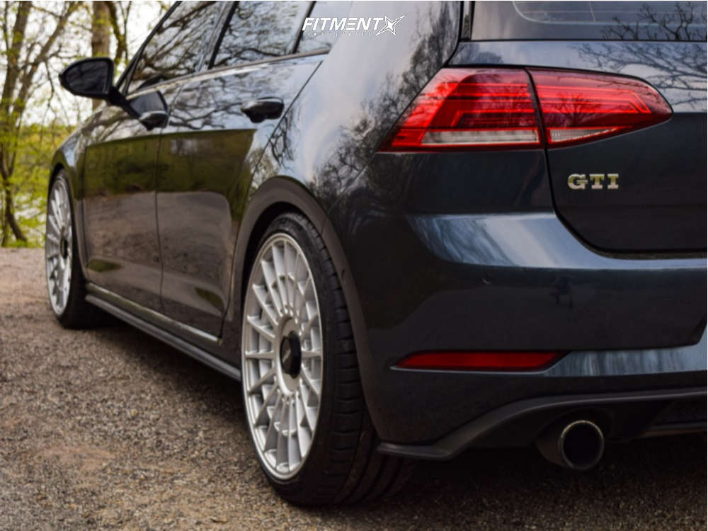 2018 Volkswagen GTI Autobahn with 19x8.5 Rotiform Las-r and Michelin ...