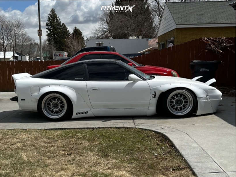 1990 Nissan 240SX SE with 18x9.5 DTM DTM-WB10 and Vercelli 235x45 on ...