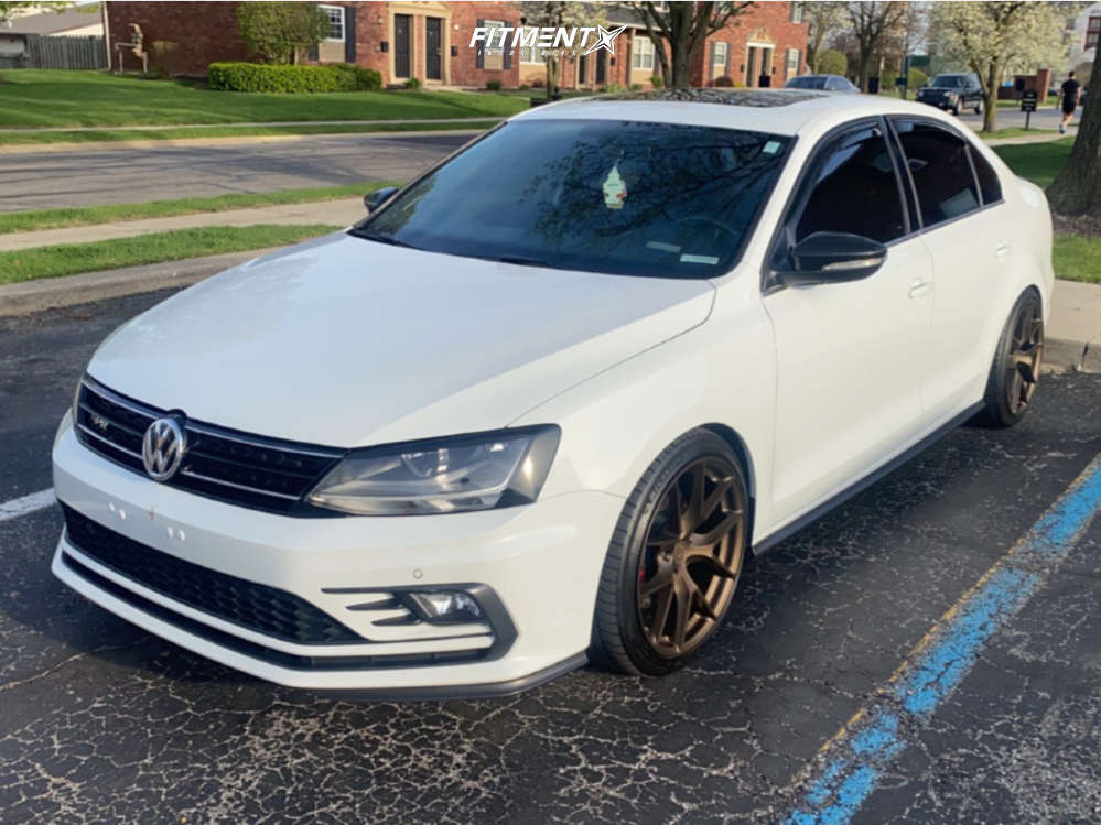 2018 Volkswagen Jetta GLI with 18x8.5 Aodhan Aff7 and Michelin 225x40 ...