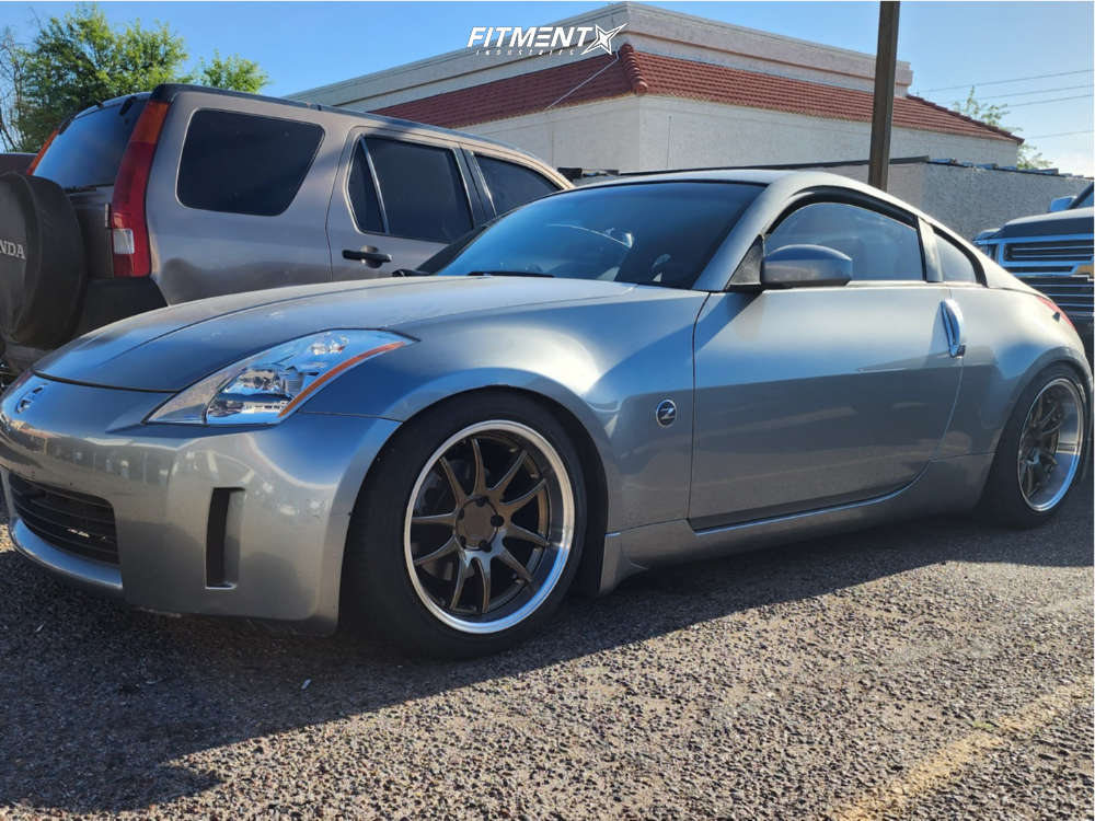 2003 Nissan 350Z Touring with 18x9.5 Aodhan Ds02 and Delinte 235x45 on ...