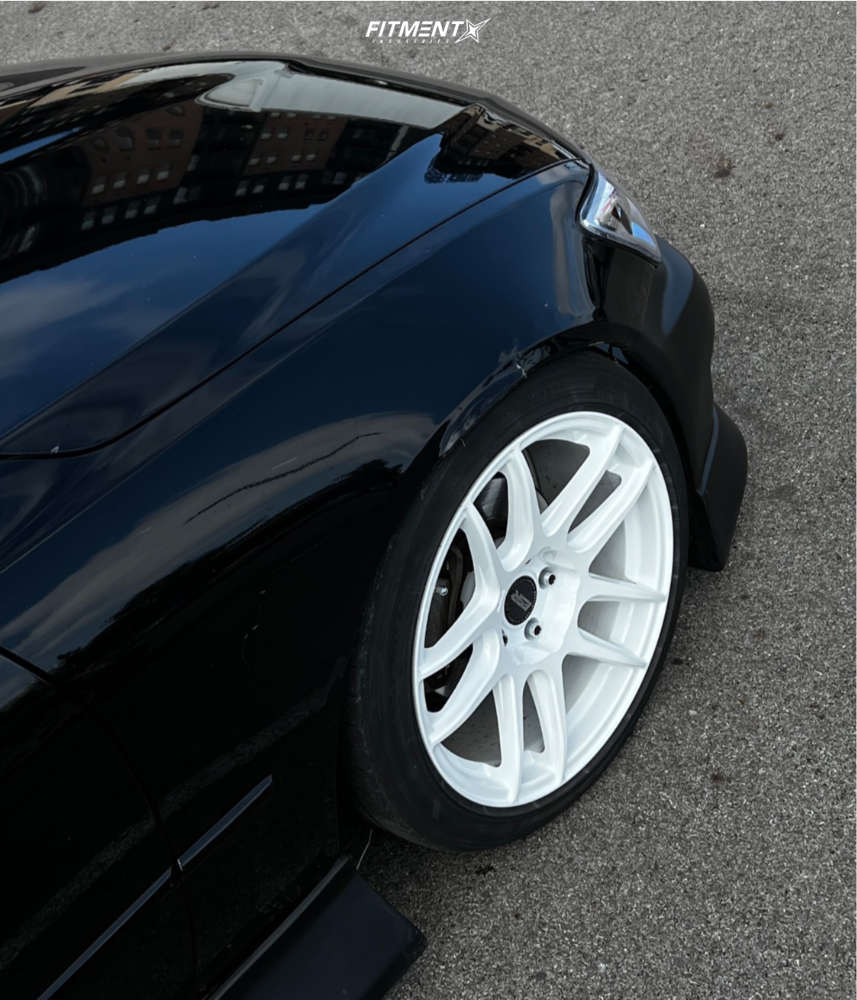 2003 Lexus IS300 Base with 18x8.5 ESR Cs8 and Michelin 235x40 on ...