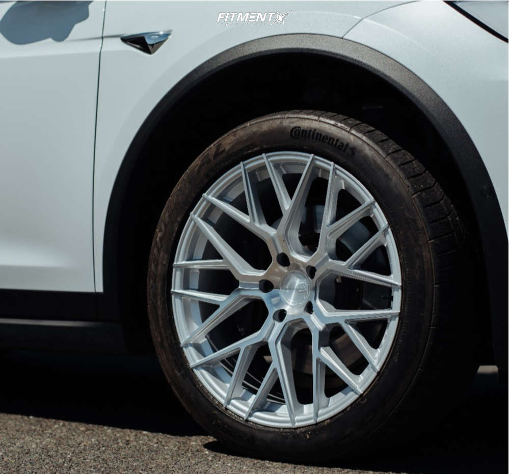 2020 Tesla X Performance with 20x9 Aodhan Aff9 and Pirelli 265x35 on ...
