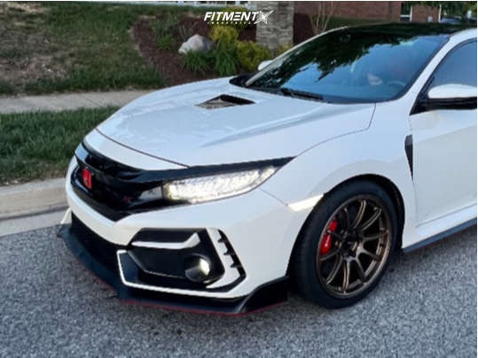 2021 Honda Civic Type R with 18x9.5 Enkei Triumph and Continental ...