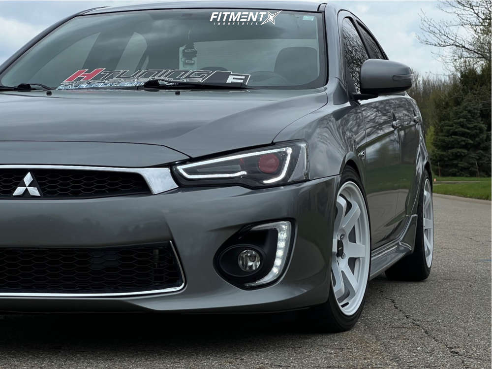 2017 Mitsubishi Lancer SE with 18x8.5 AVID1 Av6 and Falken 235x40 on ...