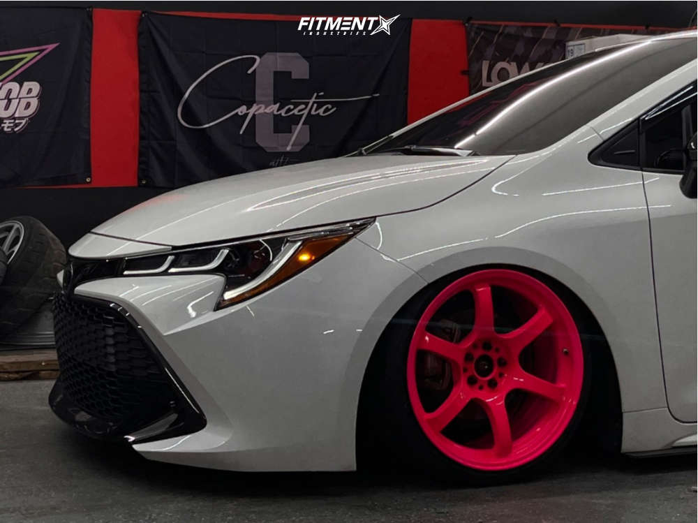 2022 Toyota Corolla SE Nightshade with 18x9.5 Gram Lights 57dr and ...