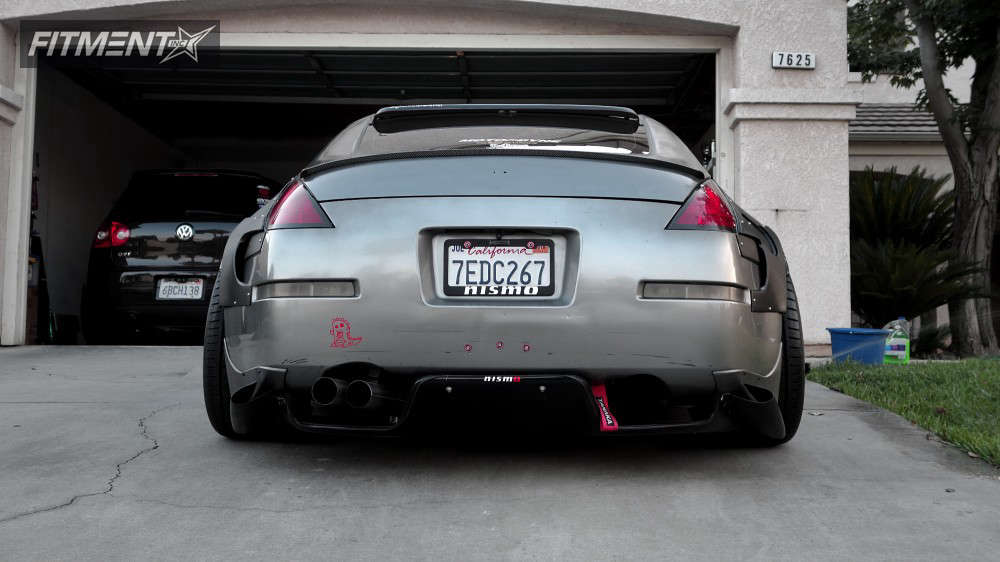 2003 Nissan 350Z Enthusiast with 18x9.5 Varrstoen Es8 and Hankook ...