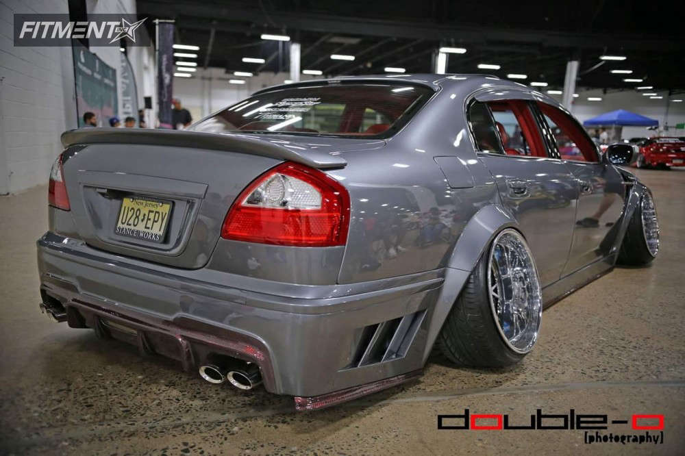 2003 INFINITI Q45 Base with 19x11 SSR MS3 and Delinte 235x35 on Air ...