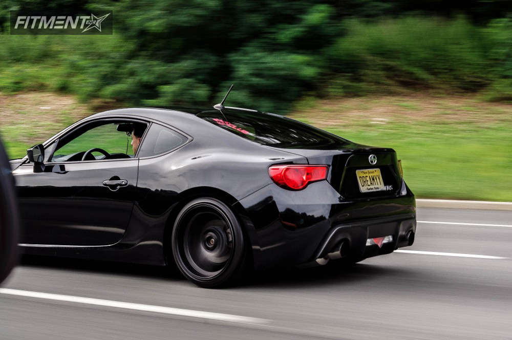 2013 Scion FR-S Base with 18x9.5 Rota RT5 and Hankook 245x35 on ...