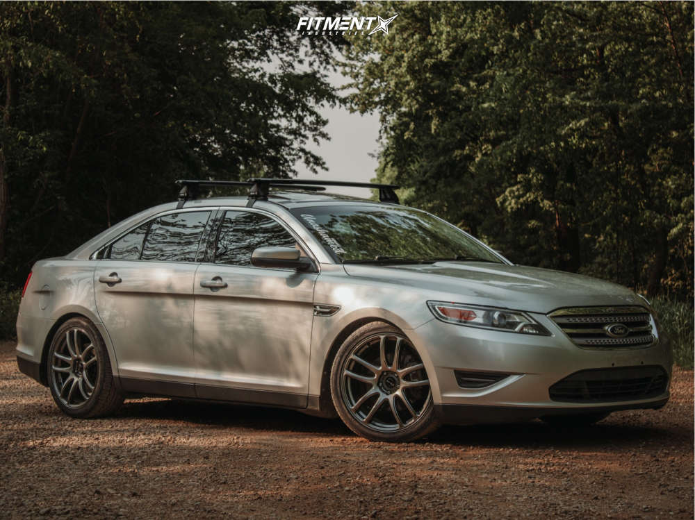2010 Ford Taurus SEL with 20x8.5 Vors Tr4 and Toyo Tires 245x40 on ...