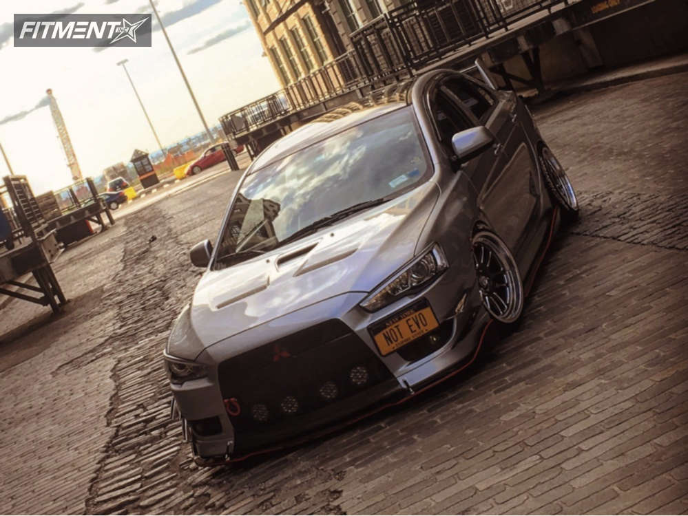 2010 Mitsubishi Lancer GTS with 18x9.5 Cosmis Racing XT-206R and ...