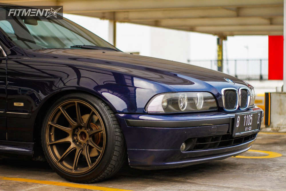 1997 BMW 525i Base with 18x9.75 XXR 527 and Continental 235x40 on ...