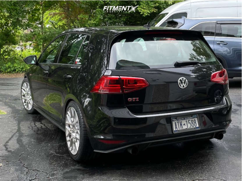 2016 Volkswagen GTI Autobahn with 18x8.5 Rotiform Blq and Michelin ...