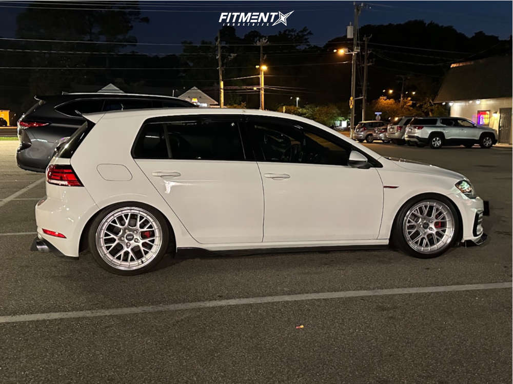 2018 Volkswagen GTI SE with 18x9.5 ESR Cs11 and Hankook 225x40 on ...