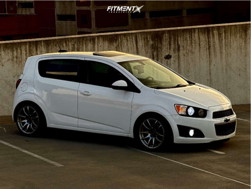 Chevrolet Sonic 2015