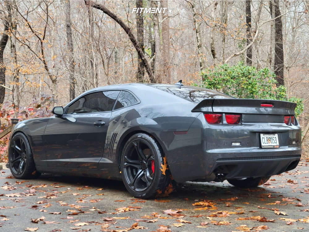2012 Chevrolet Camaro SS with 20x10 MRR M017 and Nitto 295x35 on ...