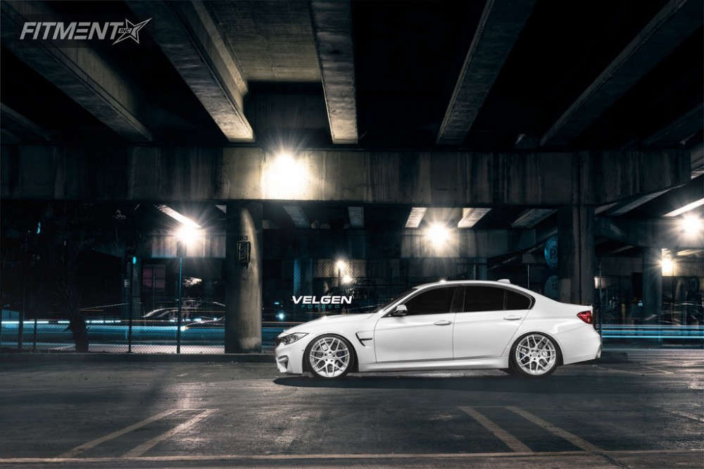 2016 BMW M3 Base with 20x9.5 Velgen VFDB7 and Pirelli 265x30 on ...