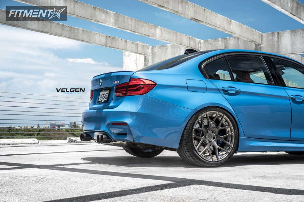 2016 BMW M3 Base with 20x9.5 Velgen VFDB7 and Pirelli 265x30 on ...