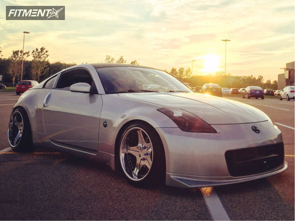 2003 Nissan 350Z Touring with 18x9.5 GMR LS-1 and Maxtrek 235x40 on ...