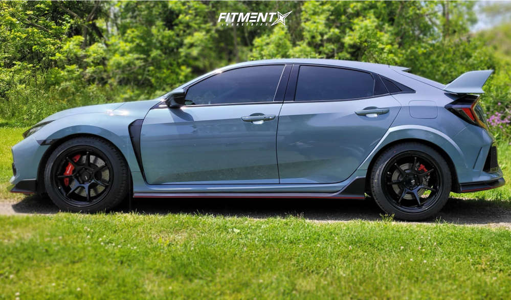 2019 Honda Civic Type R with 18x9.5 Enkei Ts-7 and Goodyear 255x40 on ...