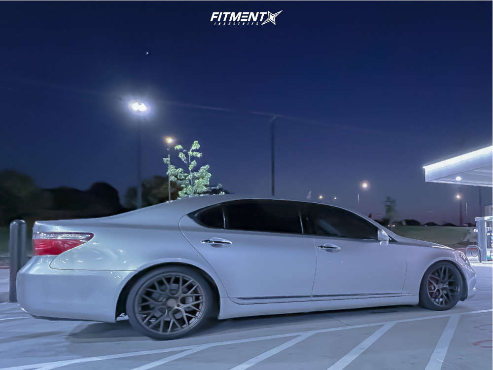 2008 Lexus LS460 L with 20x9 Aodhan Aff9 and Continental 245x35 on Air ...