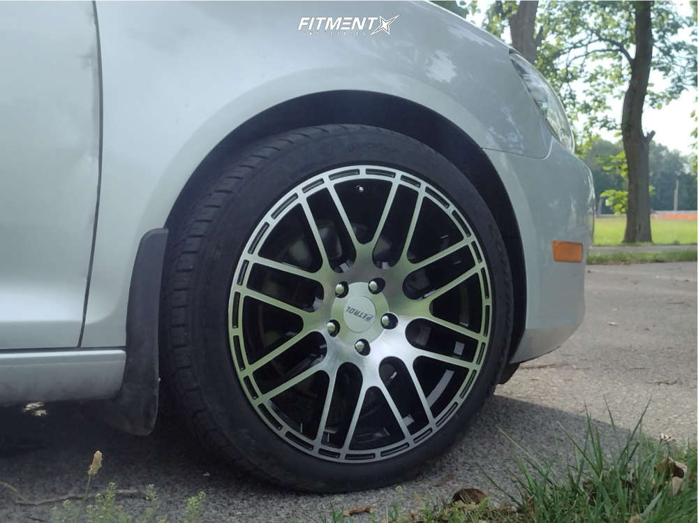 2013 Volkswagen Jetta TDI with 18x8 Petrol P6a and Continental 225x40 ...