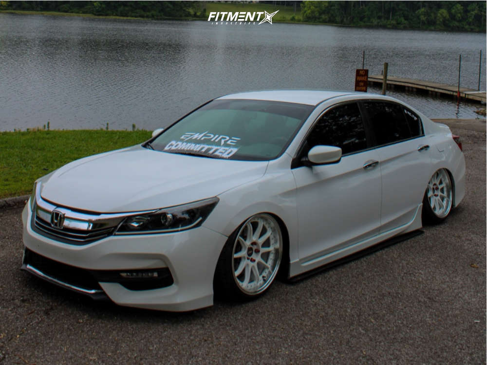2017 Honda Accord Sport with 19x9.5 ESR Cs12 and Atlas 225x35 on Air ...