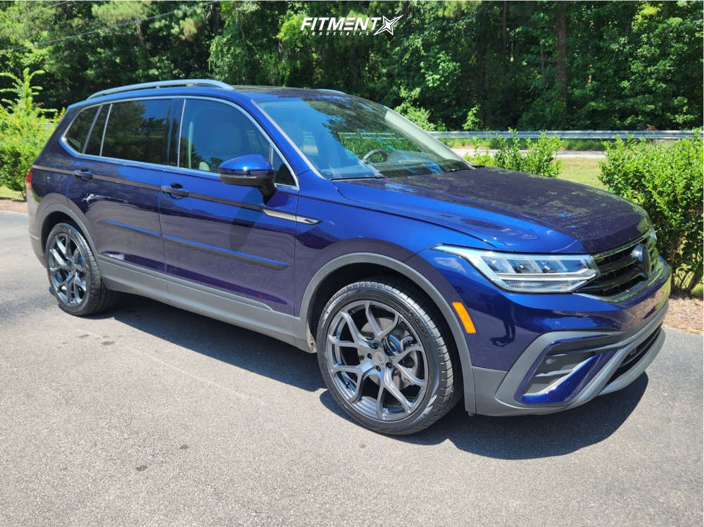2022 Volkswagen Tiguan SE with 20x9 APR A01 and Lionhart 265x40 on ...