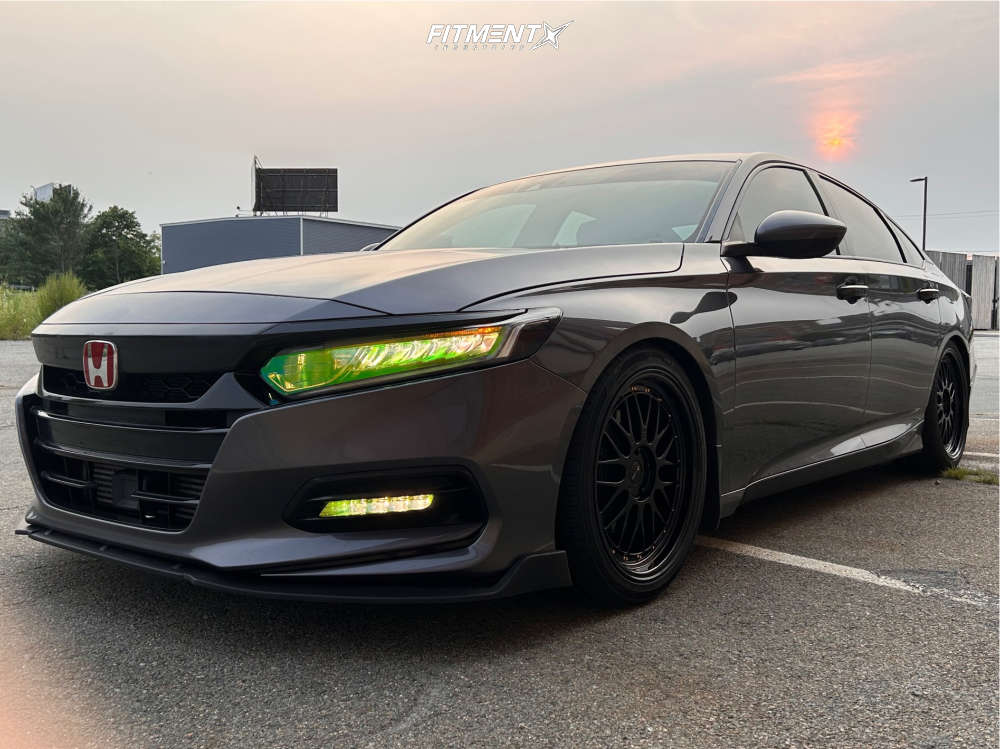 2018 Honda Accord Sport with 19x8.5 Vors Vr8 and Continental 235x40 on ...